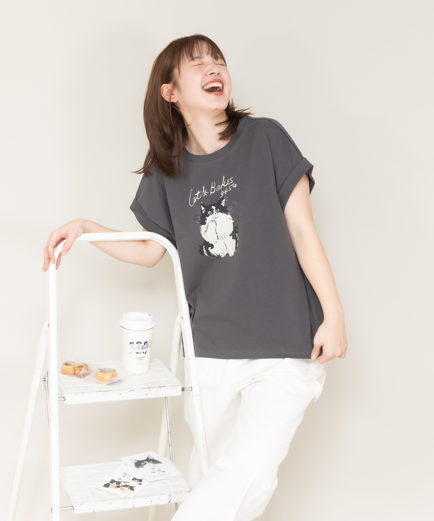 【予約】〈CAT&BAKES 9456〉コラボ "yum yum" BandoT / meeny miny | IKG crossing